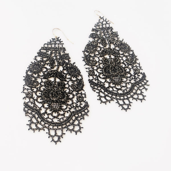 Elsa Earrings – Kim Smiley
